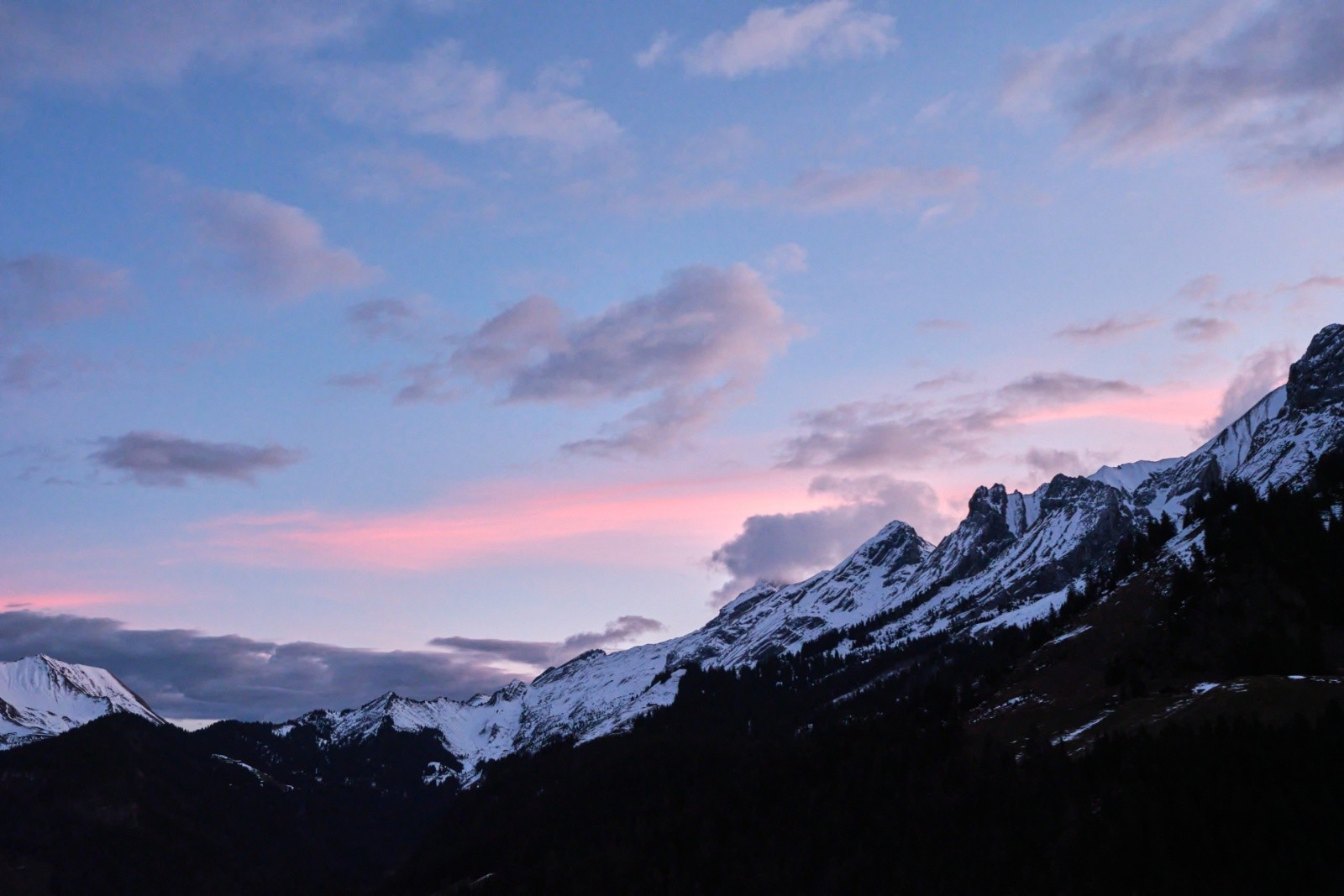 Lever de soleil , foehn et neige humide comme un 31 novril dans les ...
