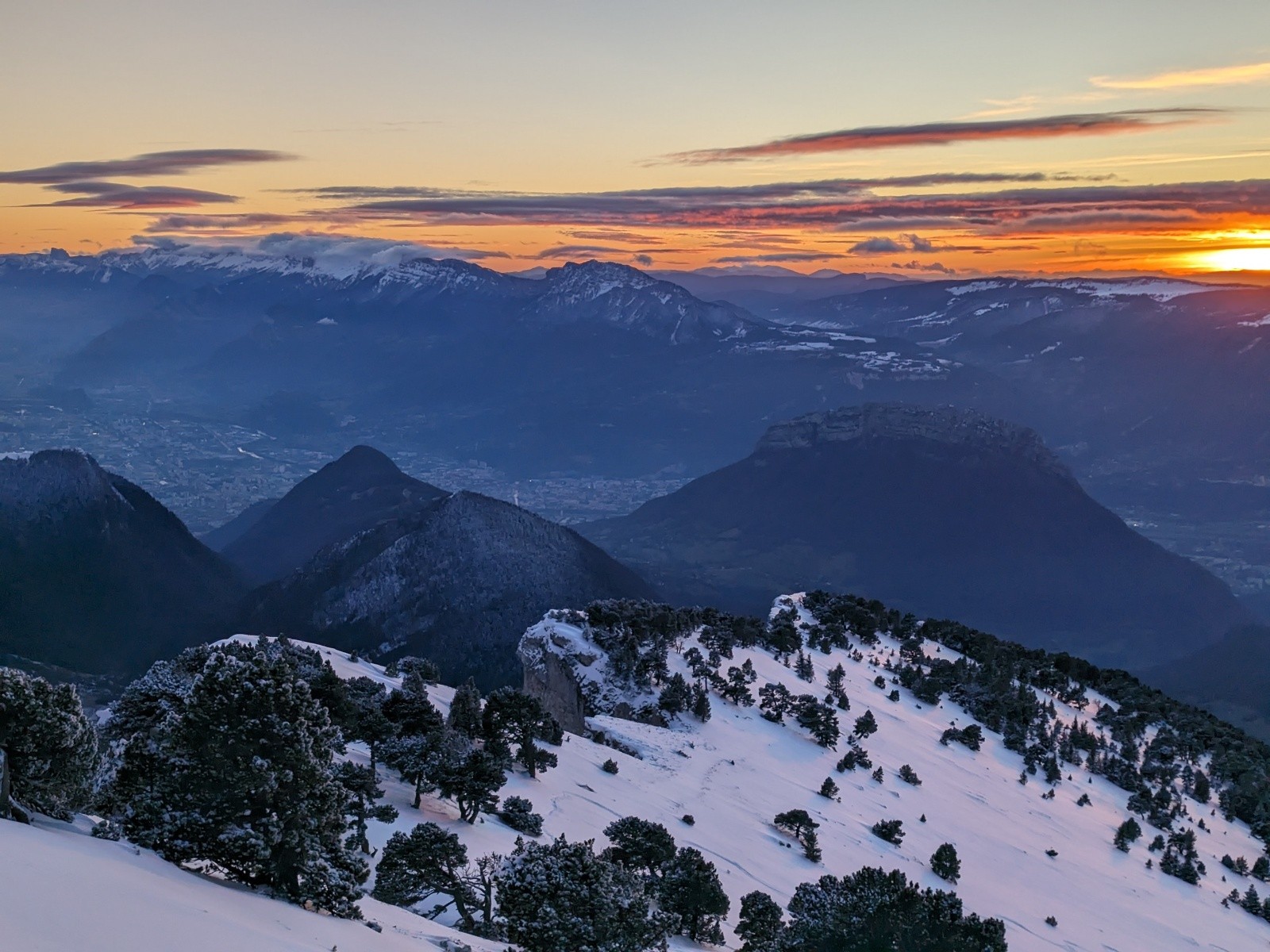 Chame. en petite poudre , le 01.01.24 par djbt