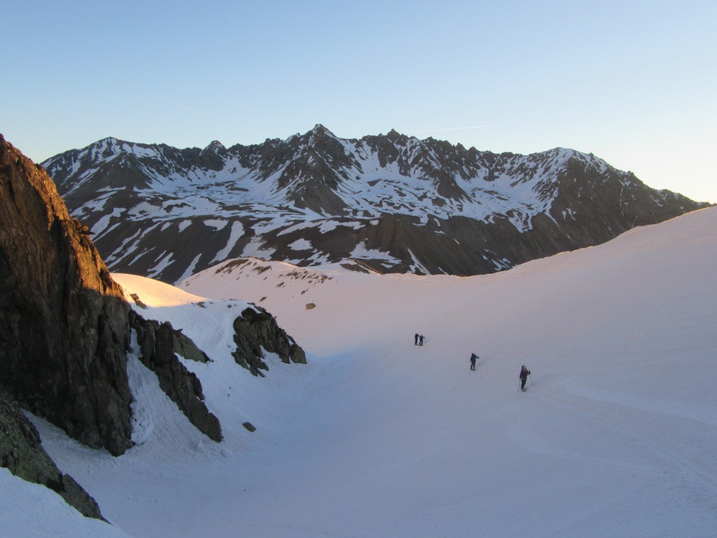 Pic de Neige Cordier, En boucle par le glacier des Agneaux, le 23.04.17 ...